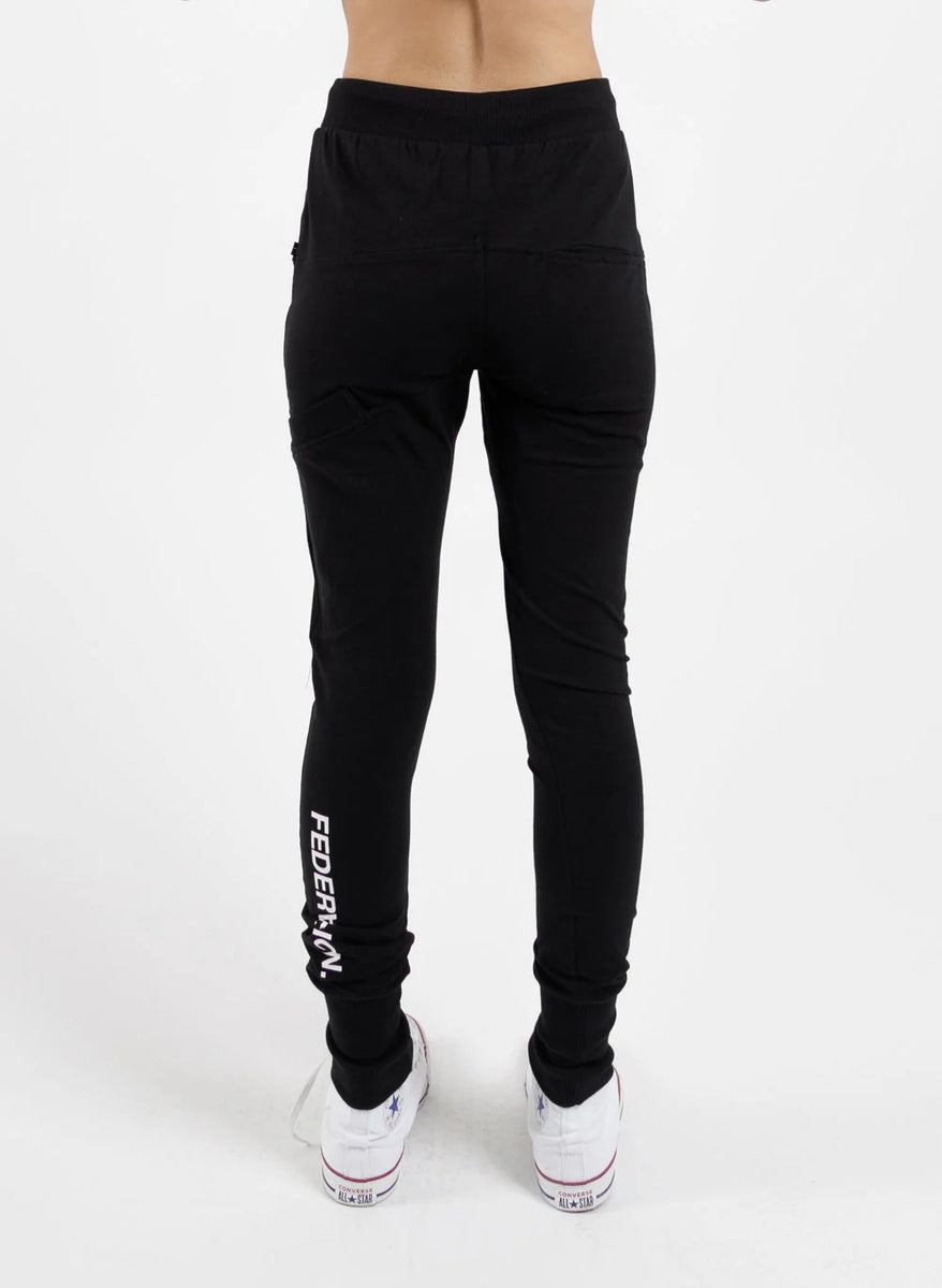 Escape Trackies - Staple - Black White – Harlos